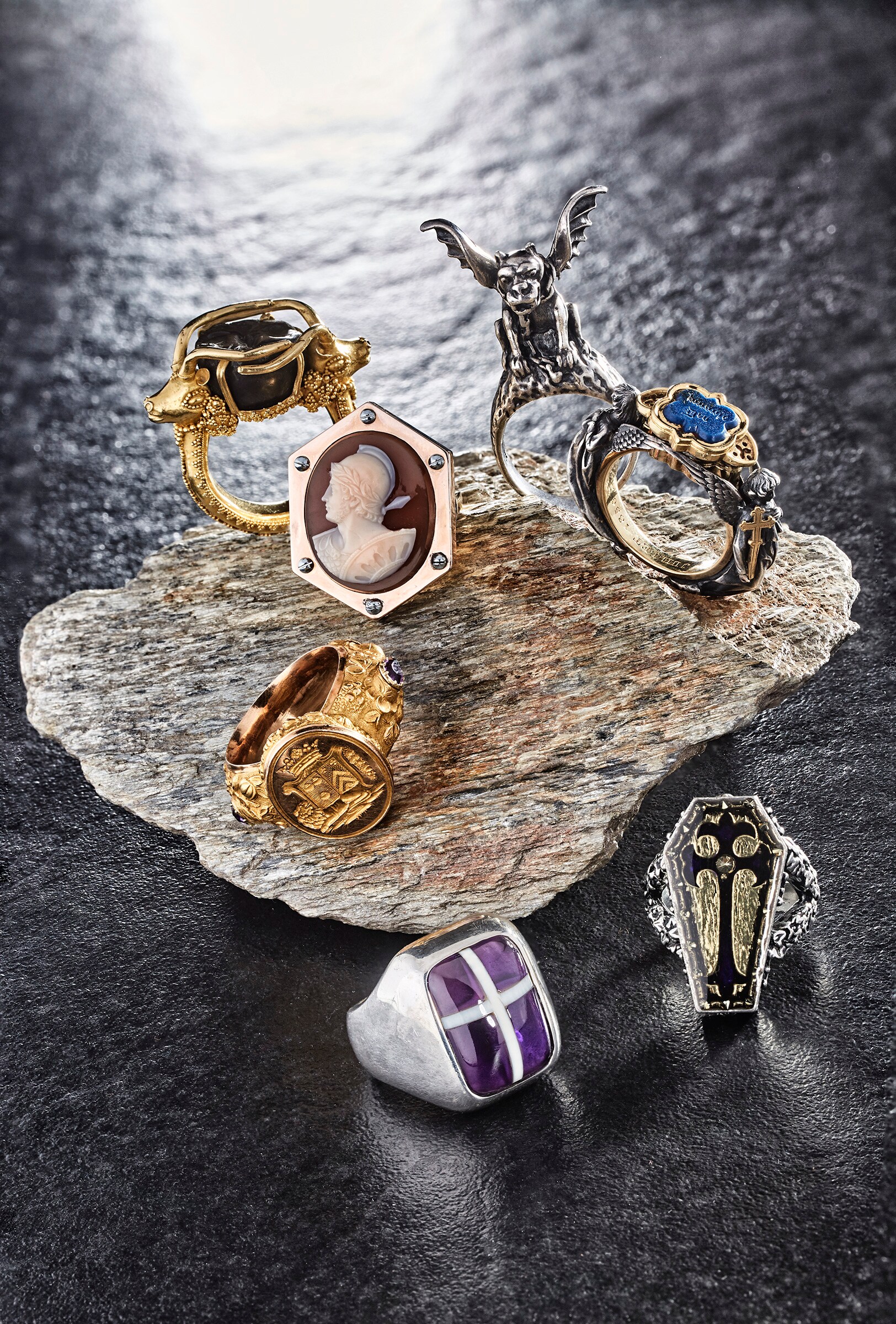 "Men's Rings" Exhibition Images | L'ÉCOLE School of Jewelry Arts