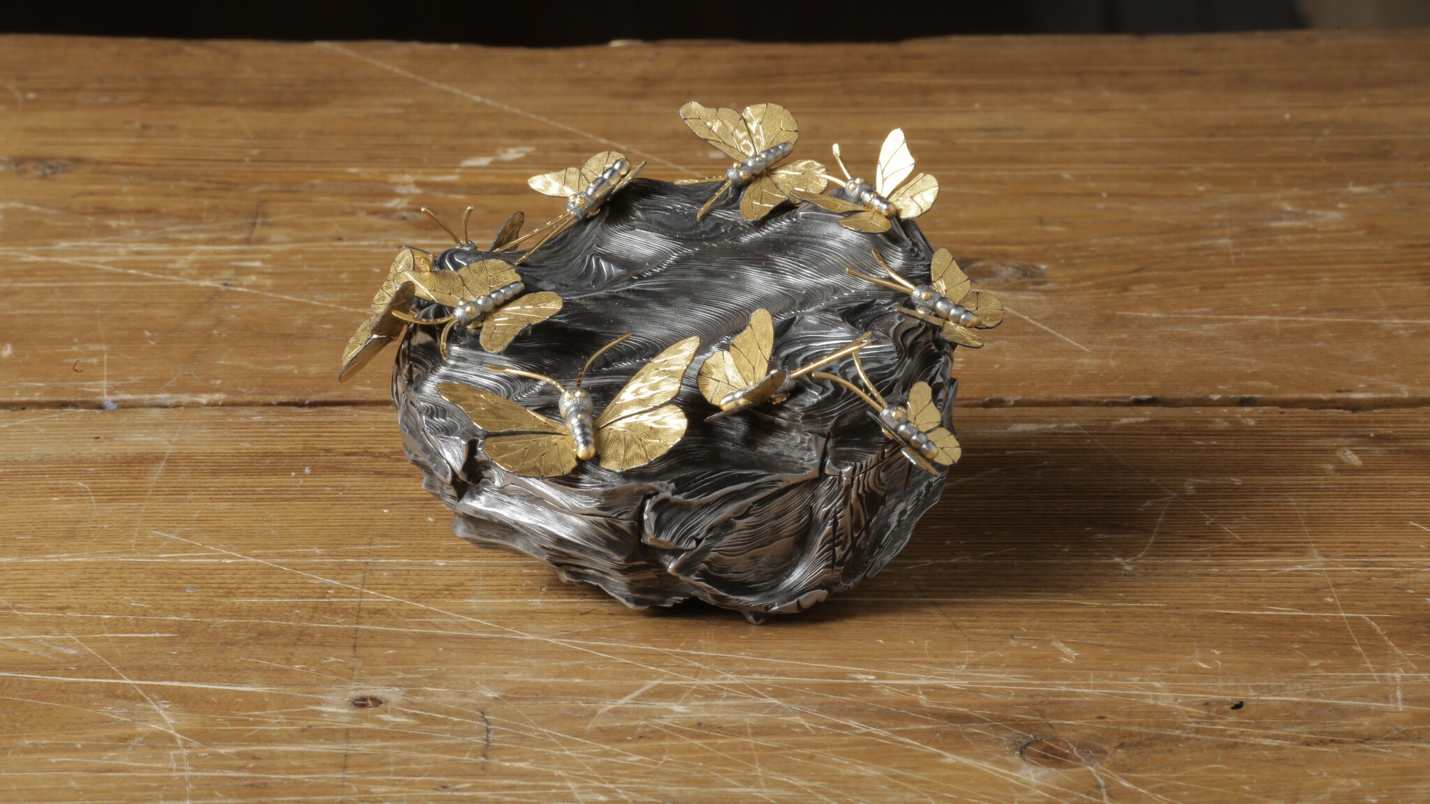 "Daniel Brush Cuffs and Necks" Exhibition Images | L'ÉCOLE School of ...