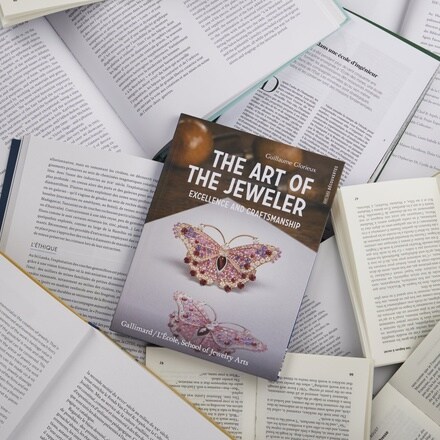 Master's Research Scholarships 2026-2027 | L'ÉCOLE School of Jewelry Arts