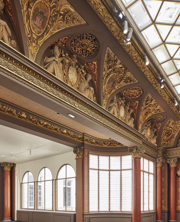 L'Hôtel de Mercy-Argenteau | L'ÉCOLE School of Jewelry Arts