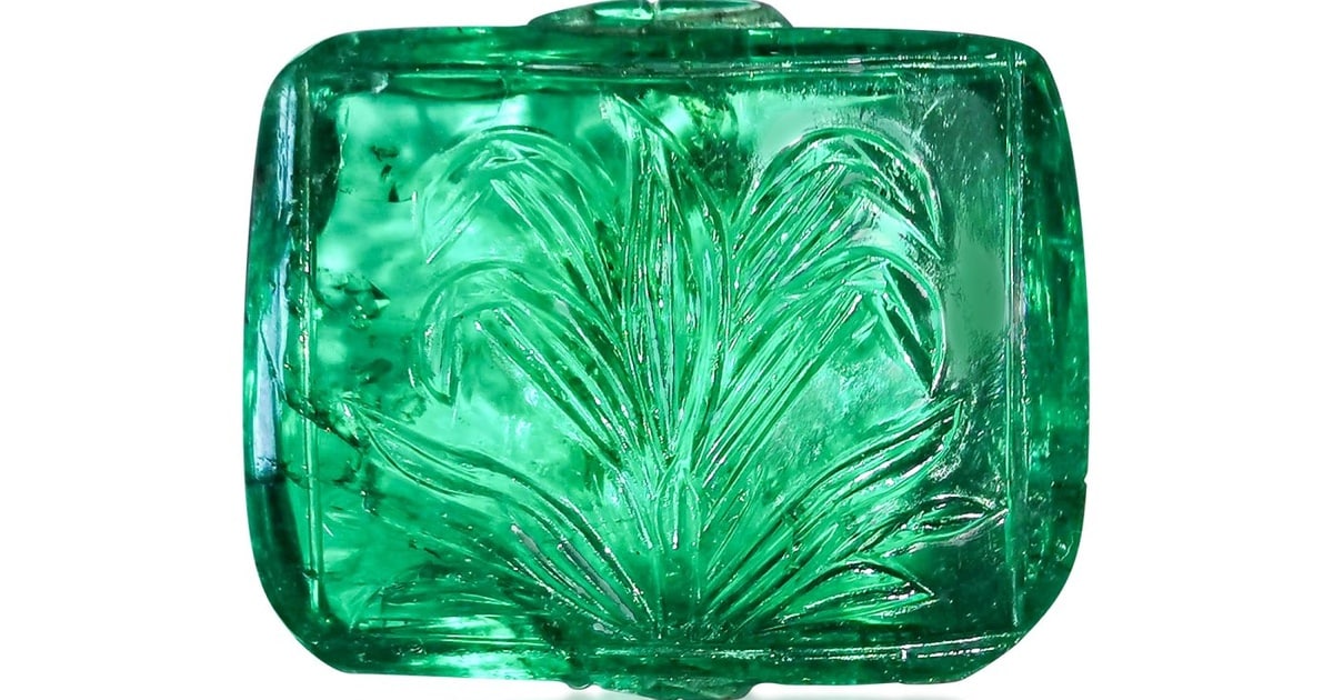 Emerald in Asia, from Myth to Reality | L'ÉCOLE School of Jewelry Arts